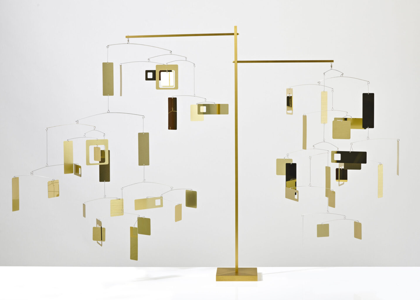 STABILE “I FLY AWAY” - Christel Sadde - Artist, creator of mobile ...